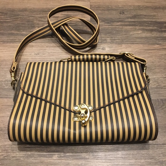 General Supply | Bags | Vintage General Supply Tan And Black Crossbody ...